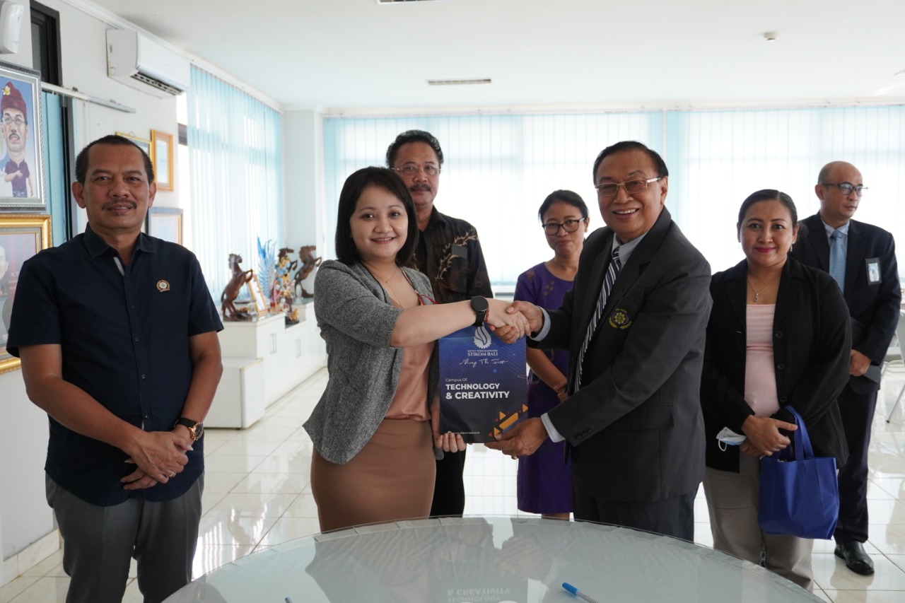 IPB Internasional Bali Jalin Kerja Sama dengan ITB STIKOM Bali - ITB STIKOM Bali